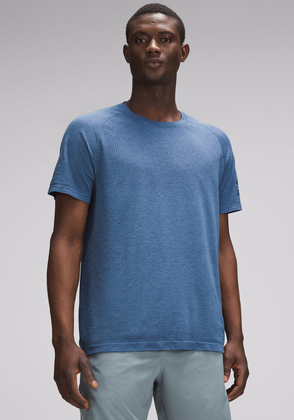 Metal Vent Tech Short-Sleeve Shirt – Peloton Apparel US